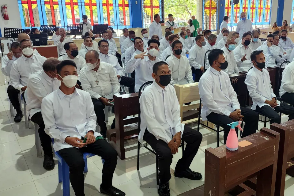 "I AM" - Davao Catholic Herald